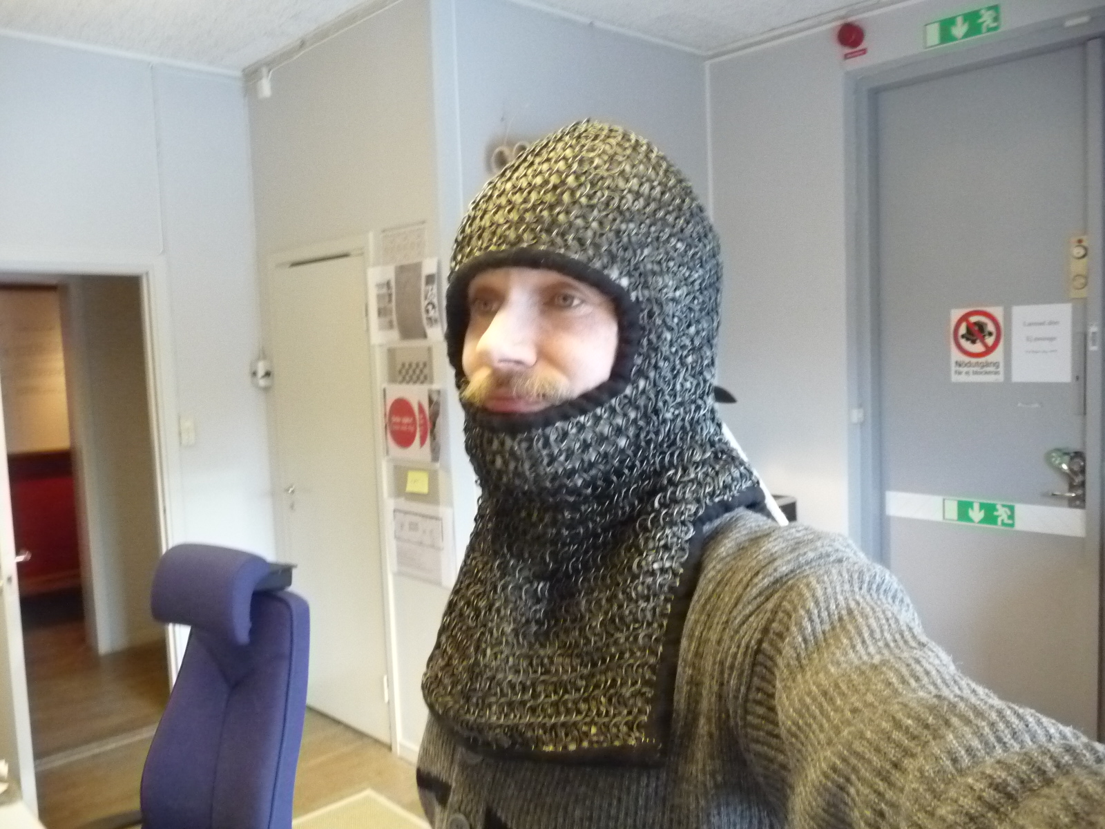 Construction of mail coif with square collar | History, craft, warfare
